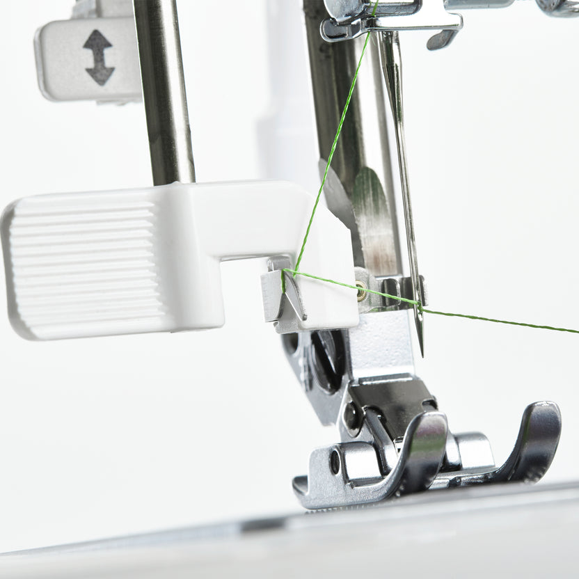 Pfaff Smarter 140S Sewing Machine