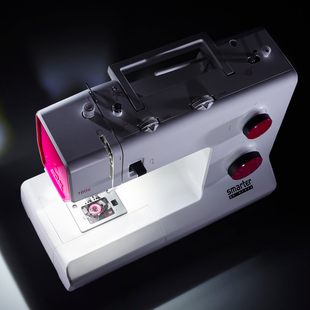 Pfaff Smarter 160S Sewing Machine