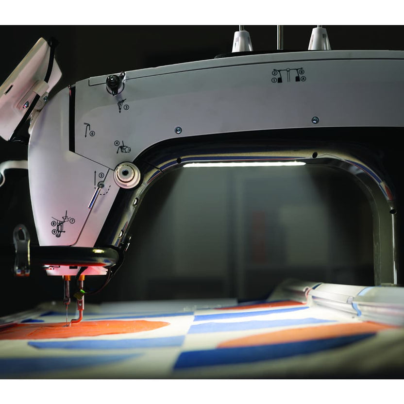 Q'nique 16X Elite Longarm Quilting Machine, Grace Company