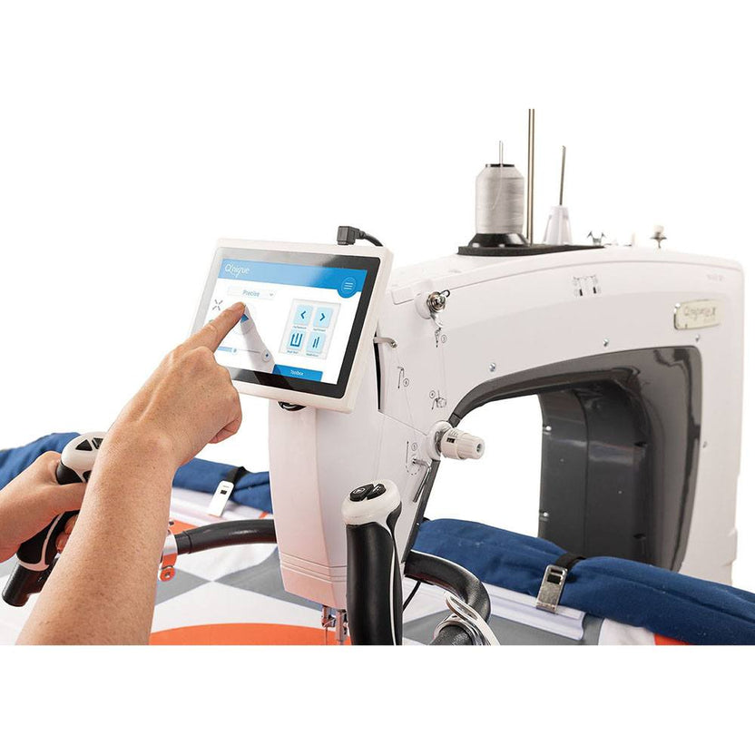 Q'nique 16X Elite Longarm Quilting Machine, Grace Company