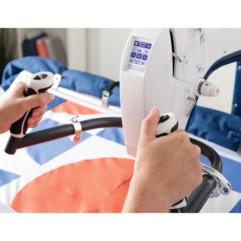 Q'nique 16X Longarm Quilting Machine, Grace Company