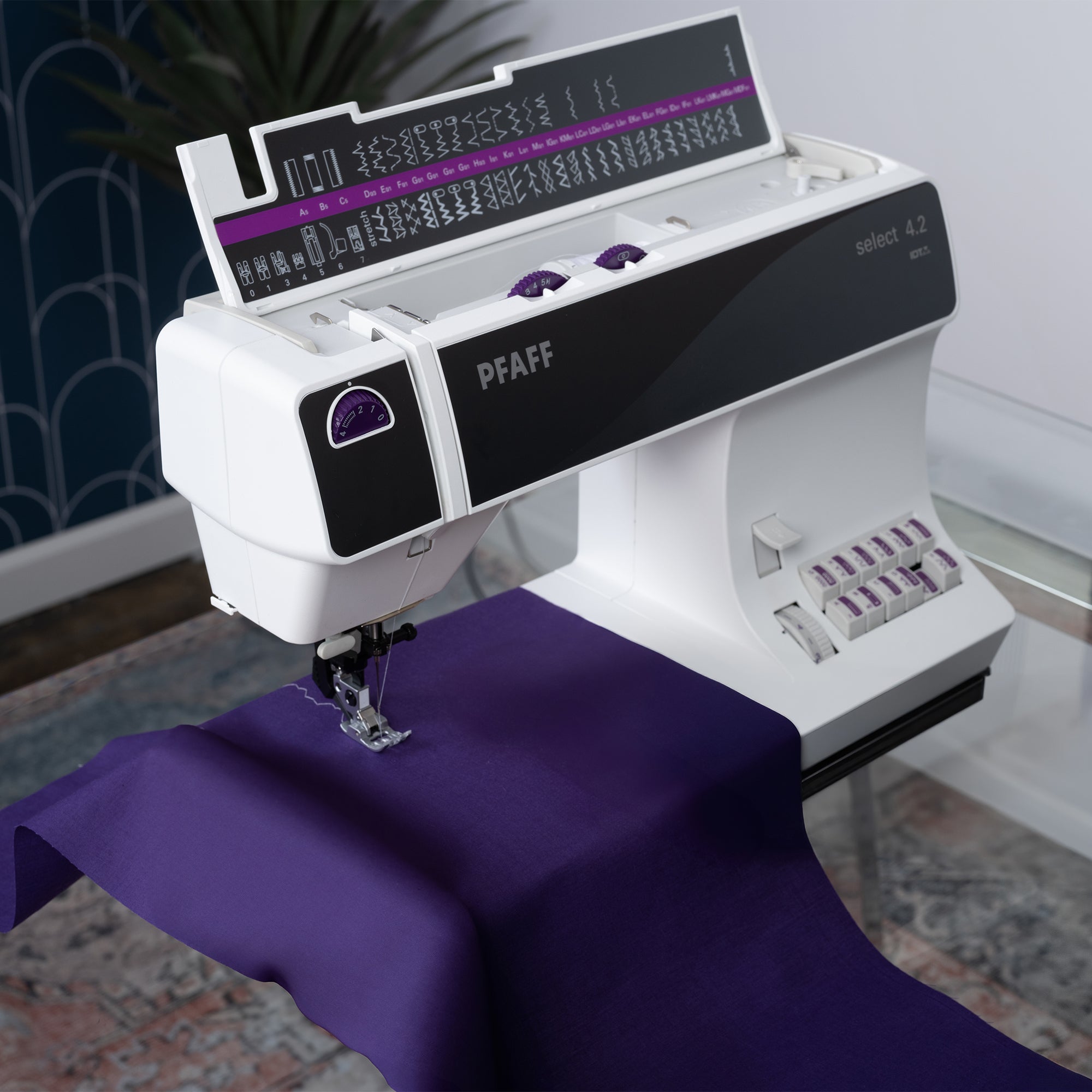 Pfaff Select 4.2 Mechanical Sewing Machine