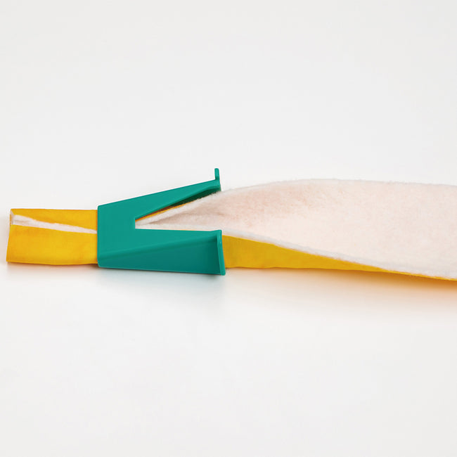 Clover Fabric Tube Maker