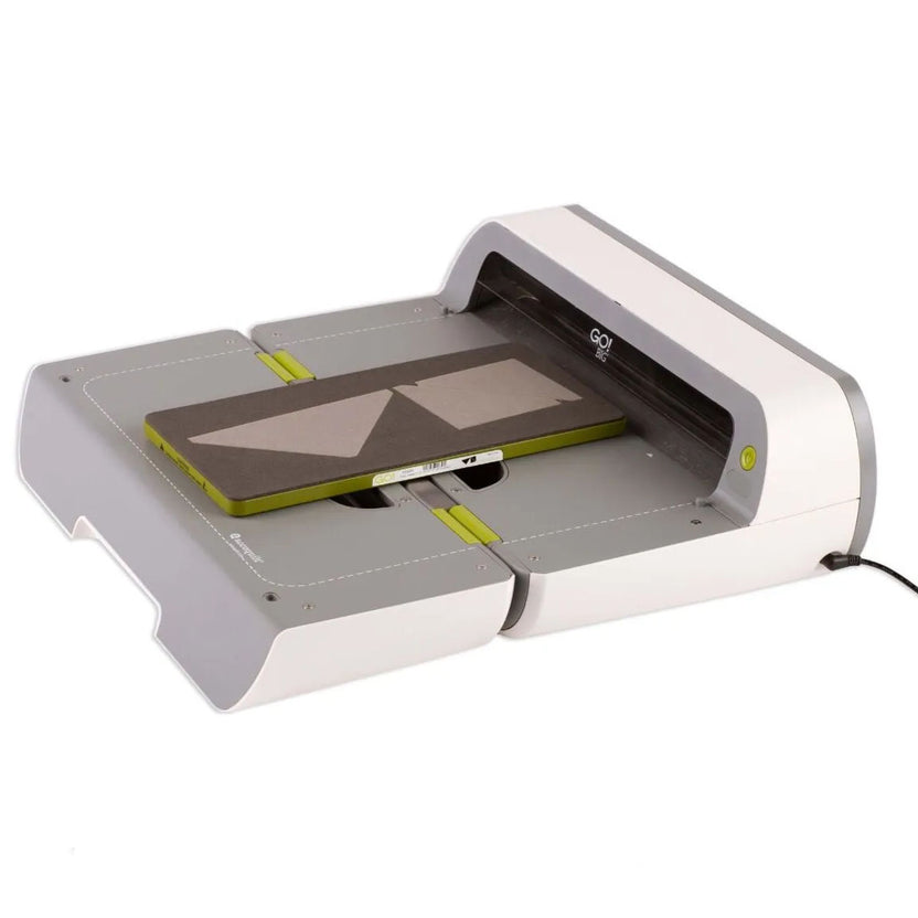 Accuquilt GO! Big Electric Fabric Cutter Starter Set