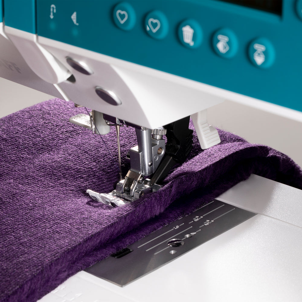 Pfaff Ambition 620 Sewing Machine