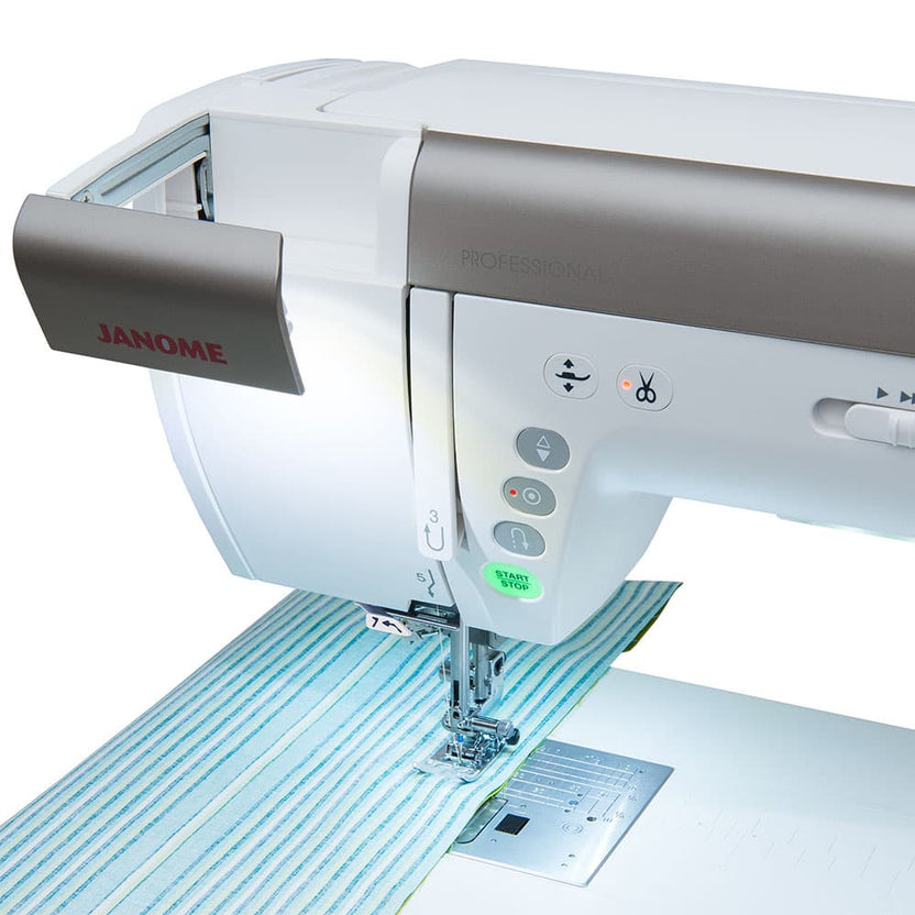 Janome Horizon Memory Craft 9450QCP Computerized Sewing Machine