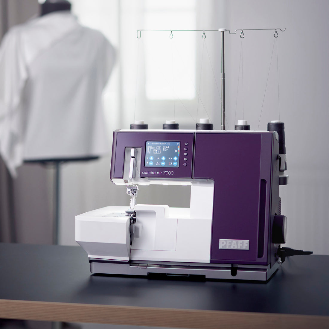 Pfaff Admire Air 7000 Serger & Coverstitch Combo