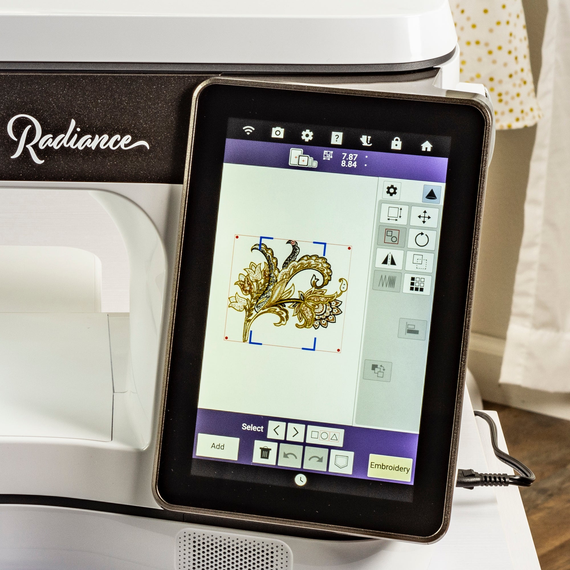 Baby Lock Radiance Sewing and Embroidery Machine