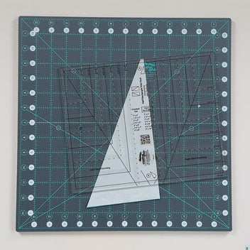 Creative Grids Half Rectangle Trim Tool