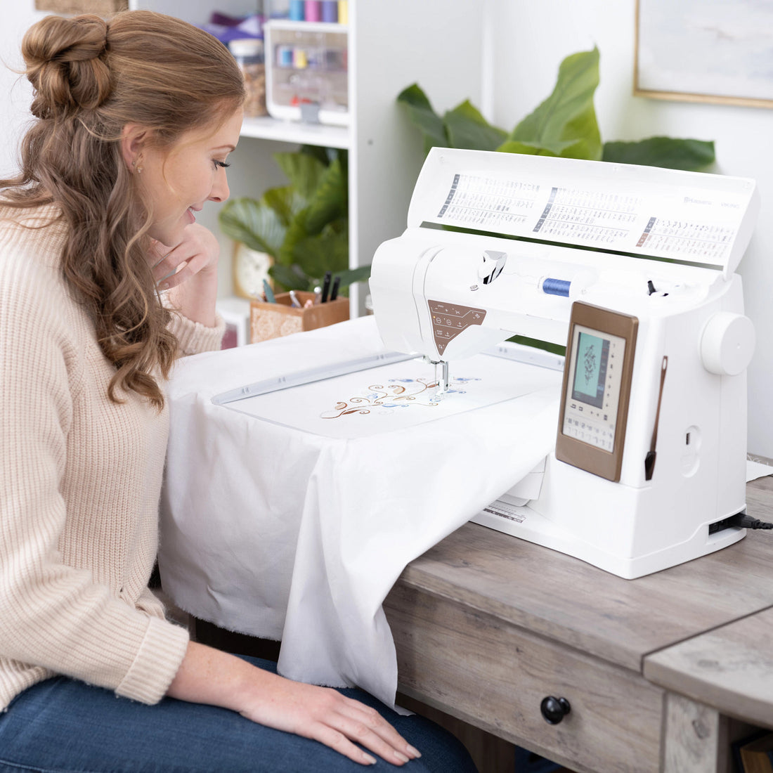 Husqvarna Viking Designer Topaz 50 Sewing & Embroidery Machine
