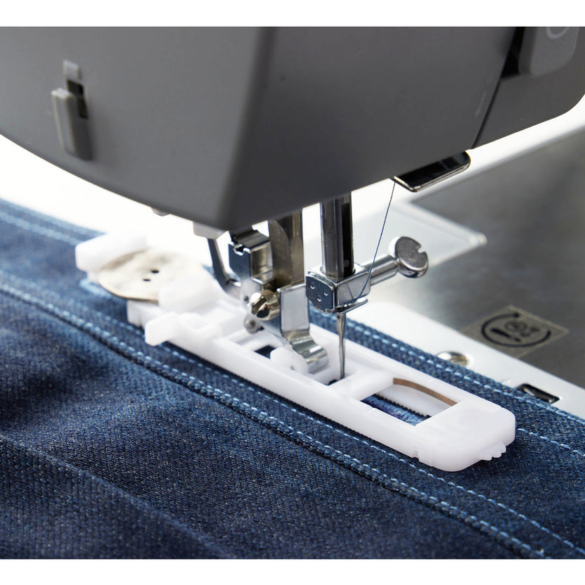 Singer Heavy Duty 4432 Mechanical Sewing Machine