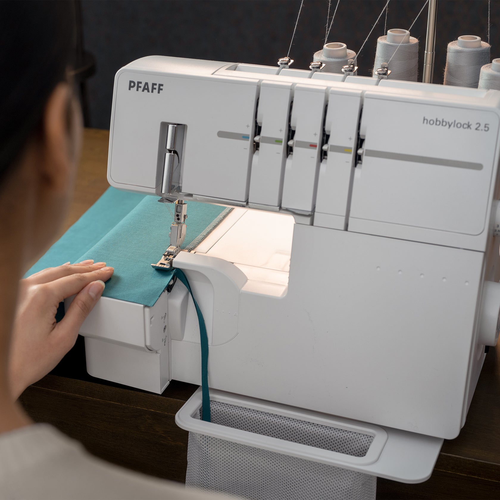 Pfaff Hobbylock 2.5 Serger