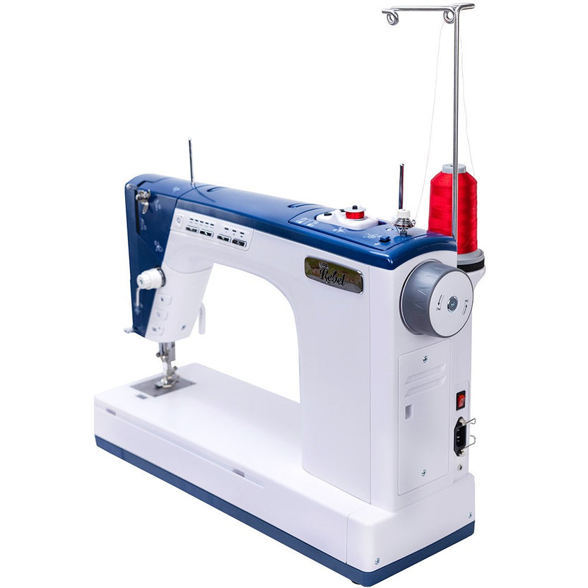 Q'nique 13 Little Rebel Sewing Machine