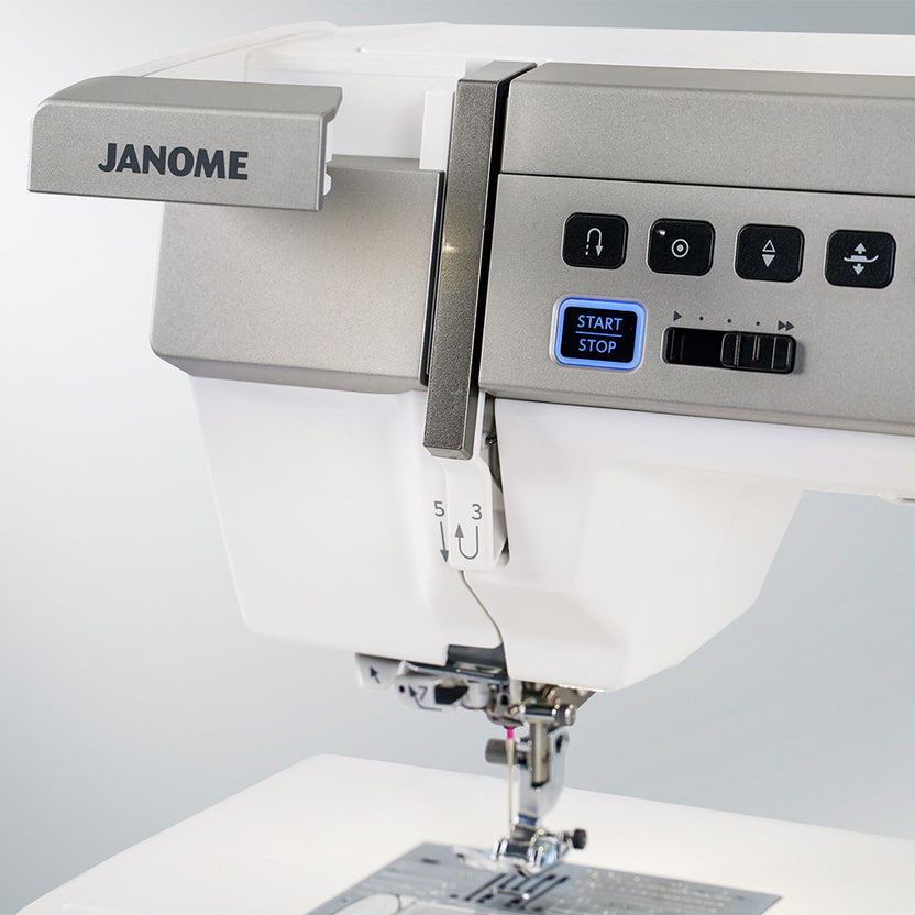 Janome Horizon Memory Craft 9480QCP Sewing & Quilting Machine
