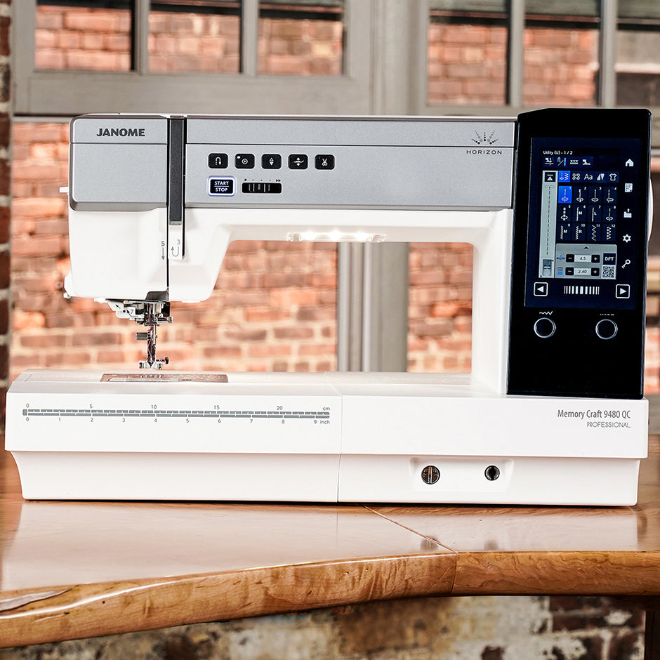 Janome MC9400QCP Quilting Machine