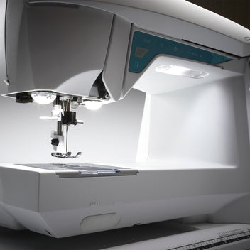 Husqvarna Viking Opal 650 Computerized Sewing Machine
