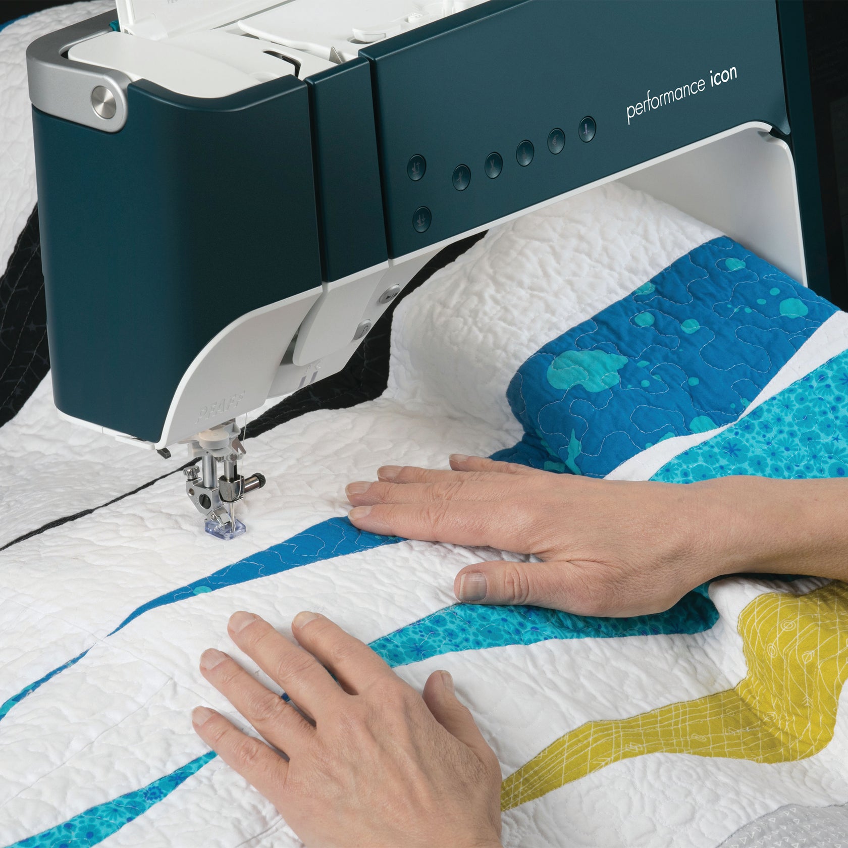 Pfaff Performance Icon Sewing Machine
