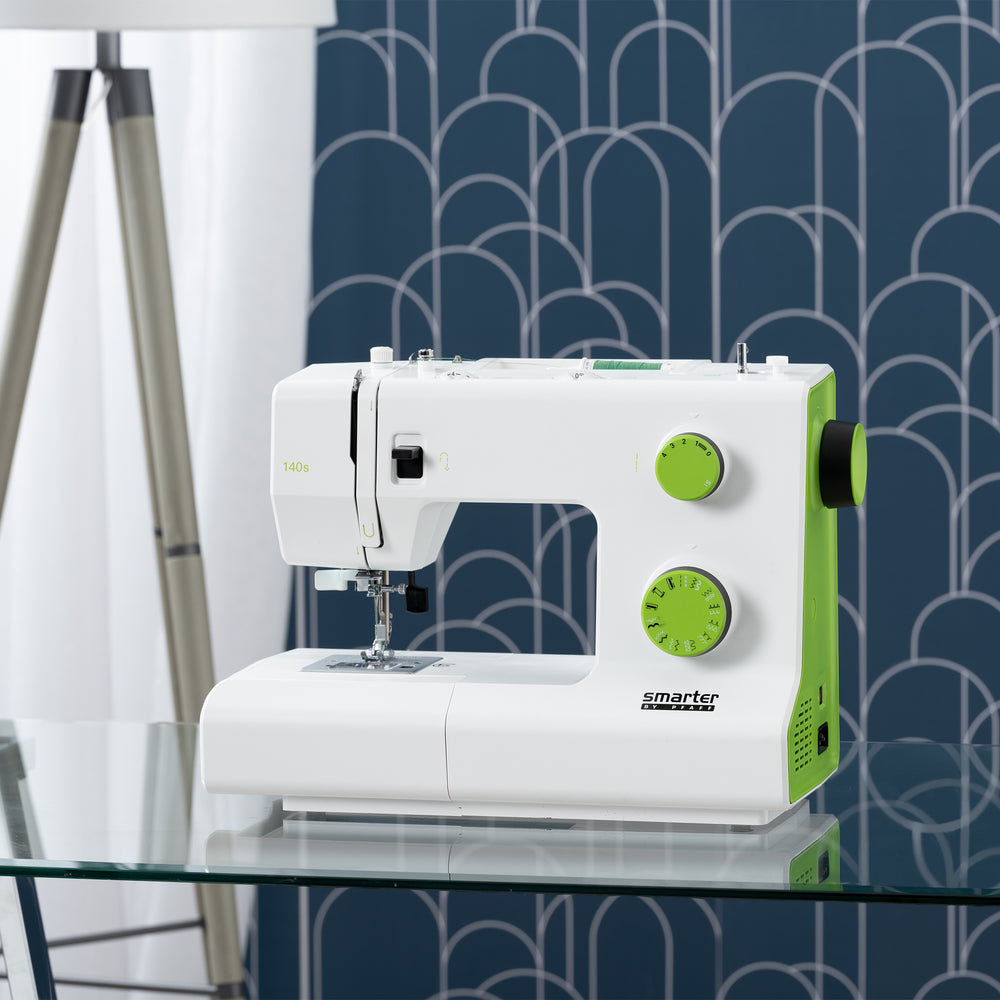 Pfaff Smarter 140S Sewing Machine
