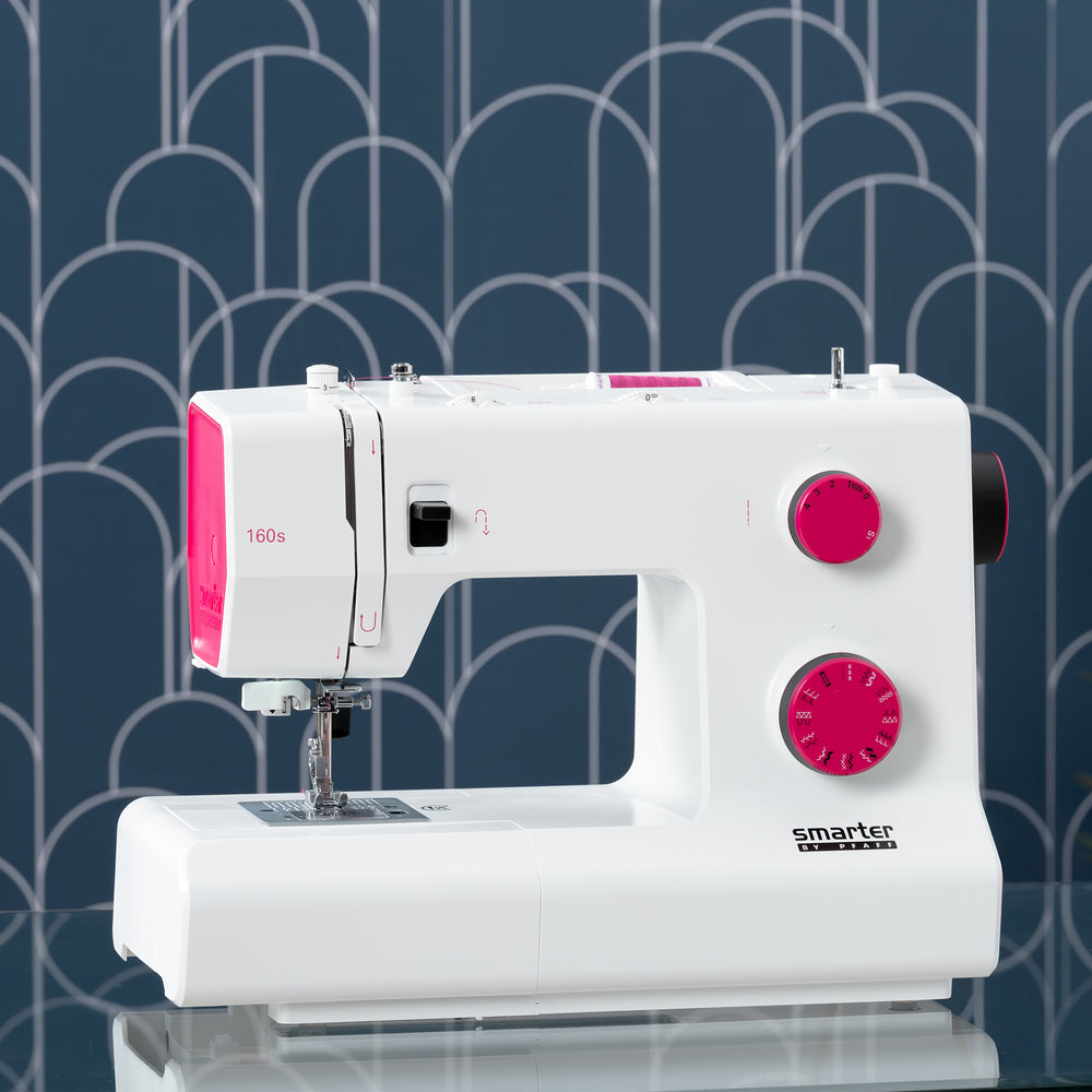 Pfaff Smarter 160S Sewing Machine