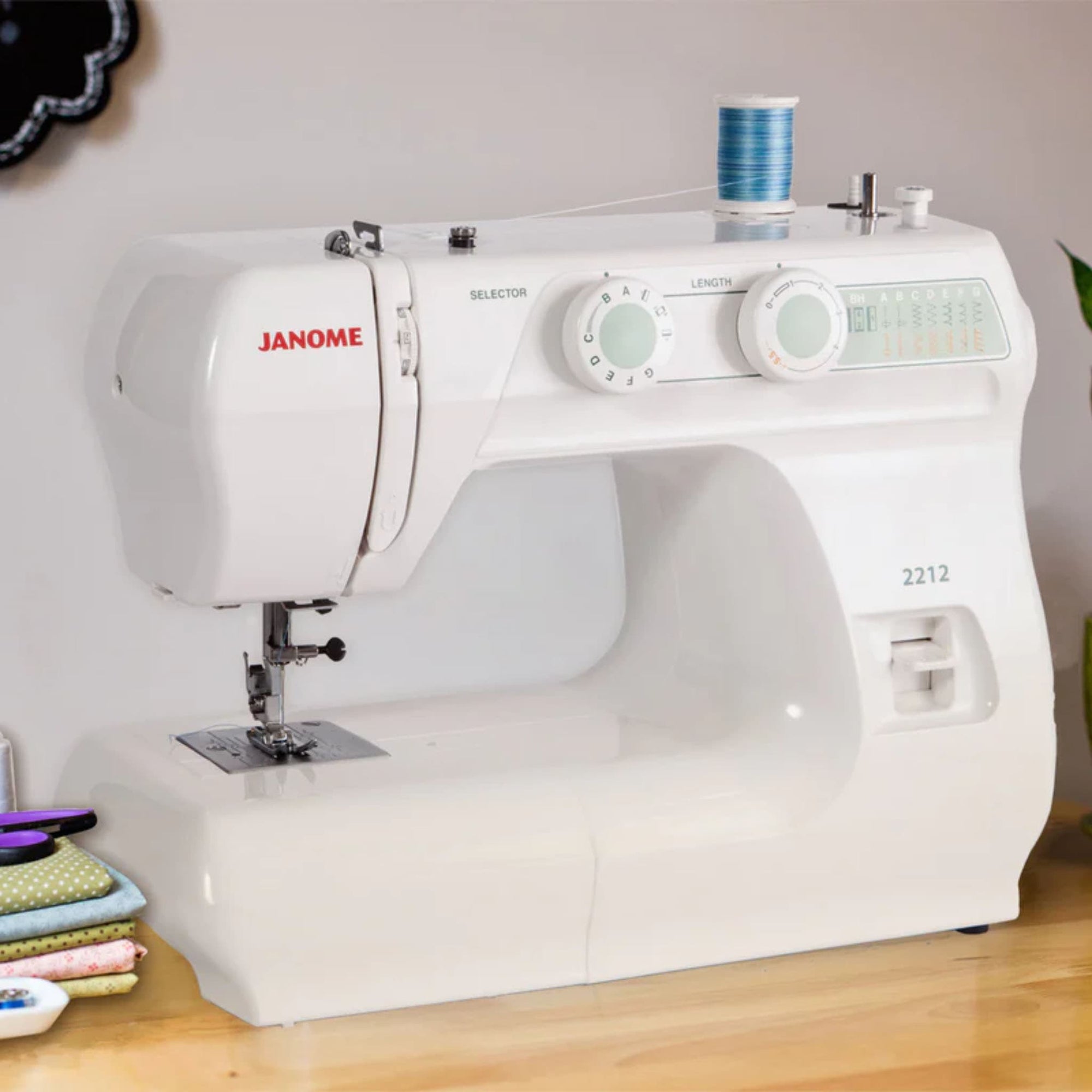 Janome 2212 Mechanical Sewing Machine with FREE Bundle