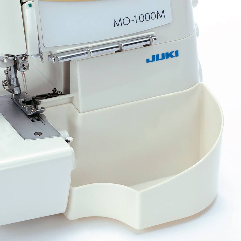 Juki MO-1000 Serger