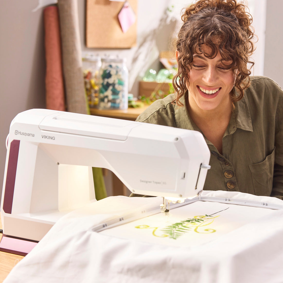 Husqvarna Viking Designer Topaz 65 Sewing & Embroidery Machine