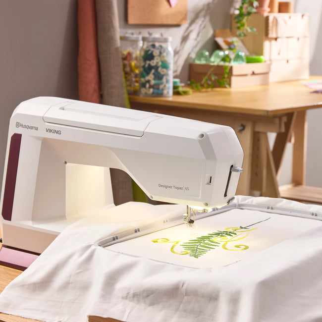 Husqvarna Viking Designer Topaz 65 Sewing & Embroidery Machine